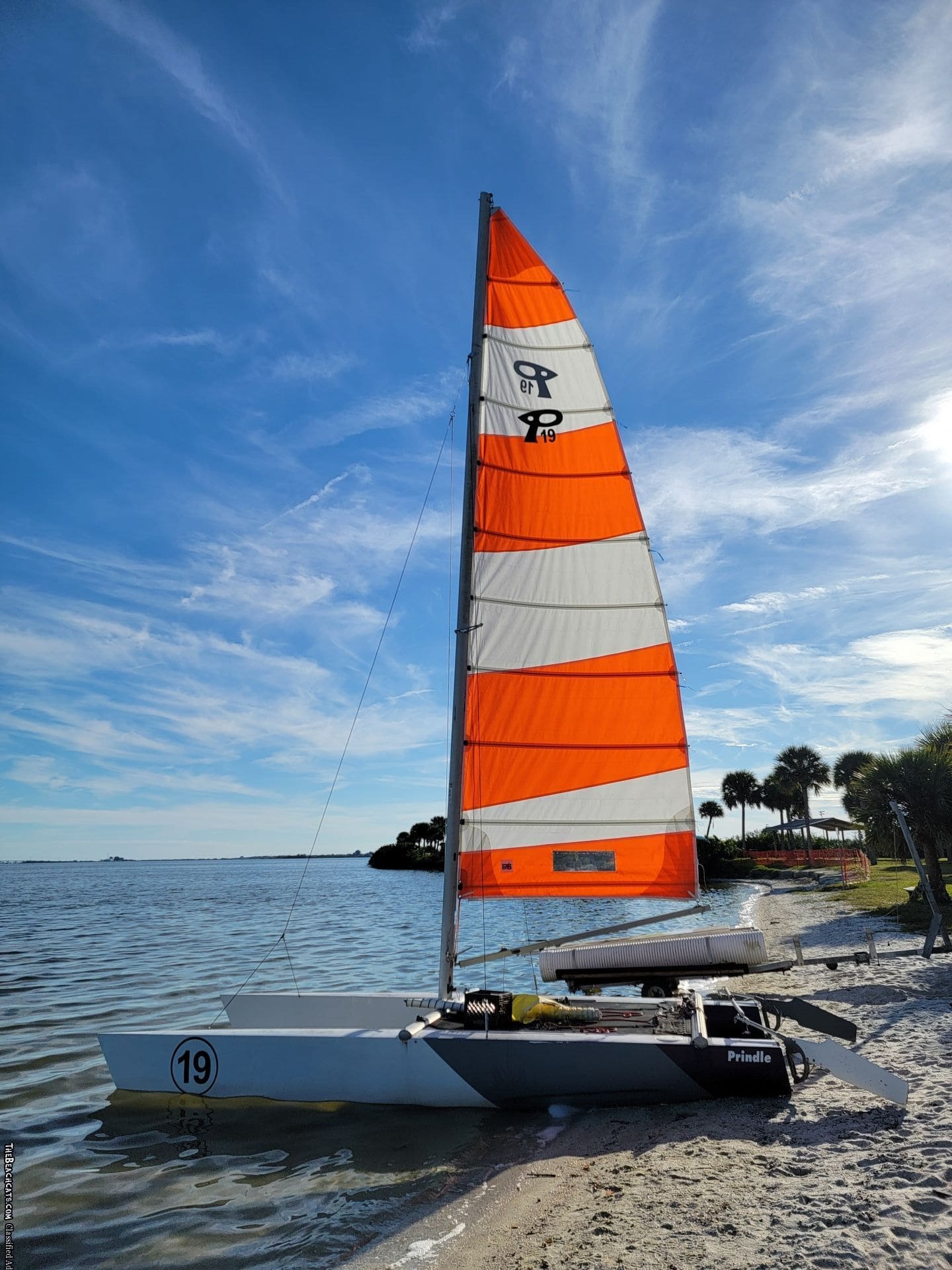 1985 Prindle 19 | TheBeachcats.com